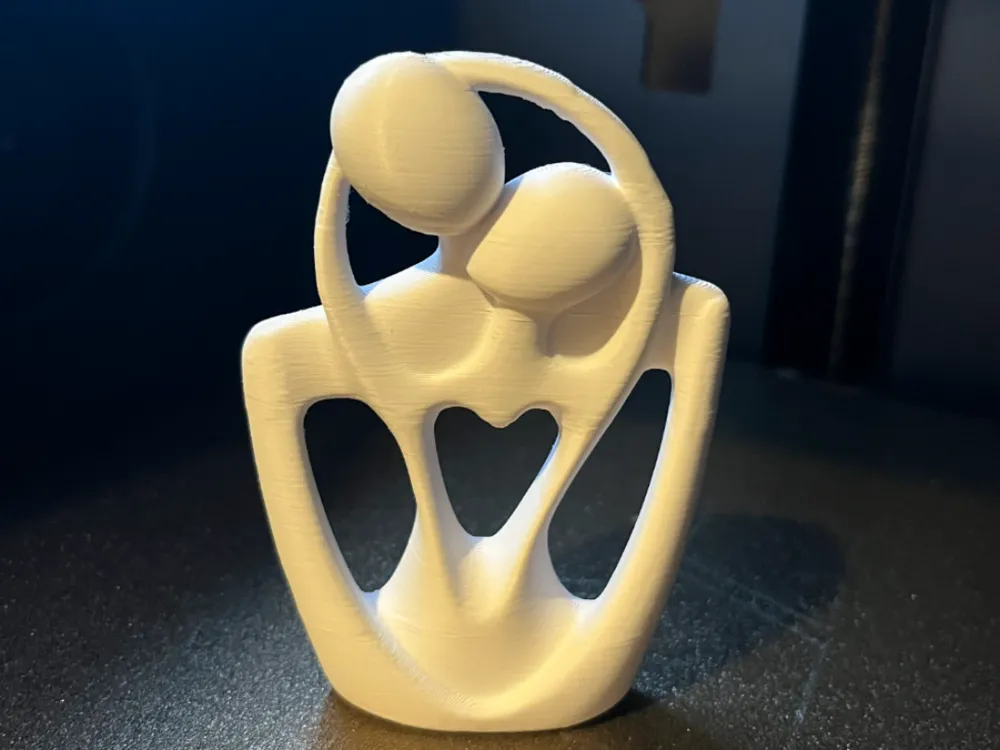 Statue couple - Free 3D Print Model - MakerWorld