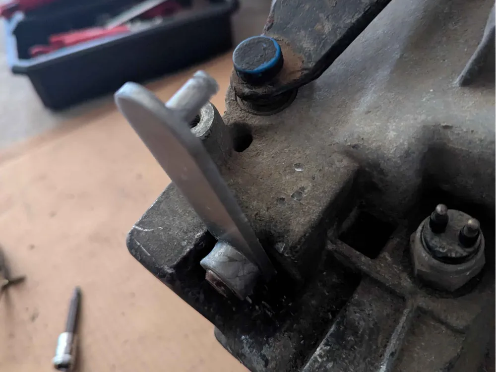 Volvo P80 M56 Linkage Arm by berg_ - MakerWorld