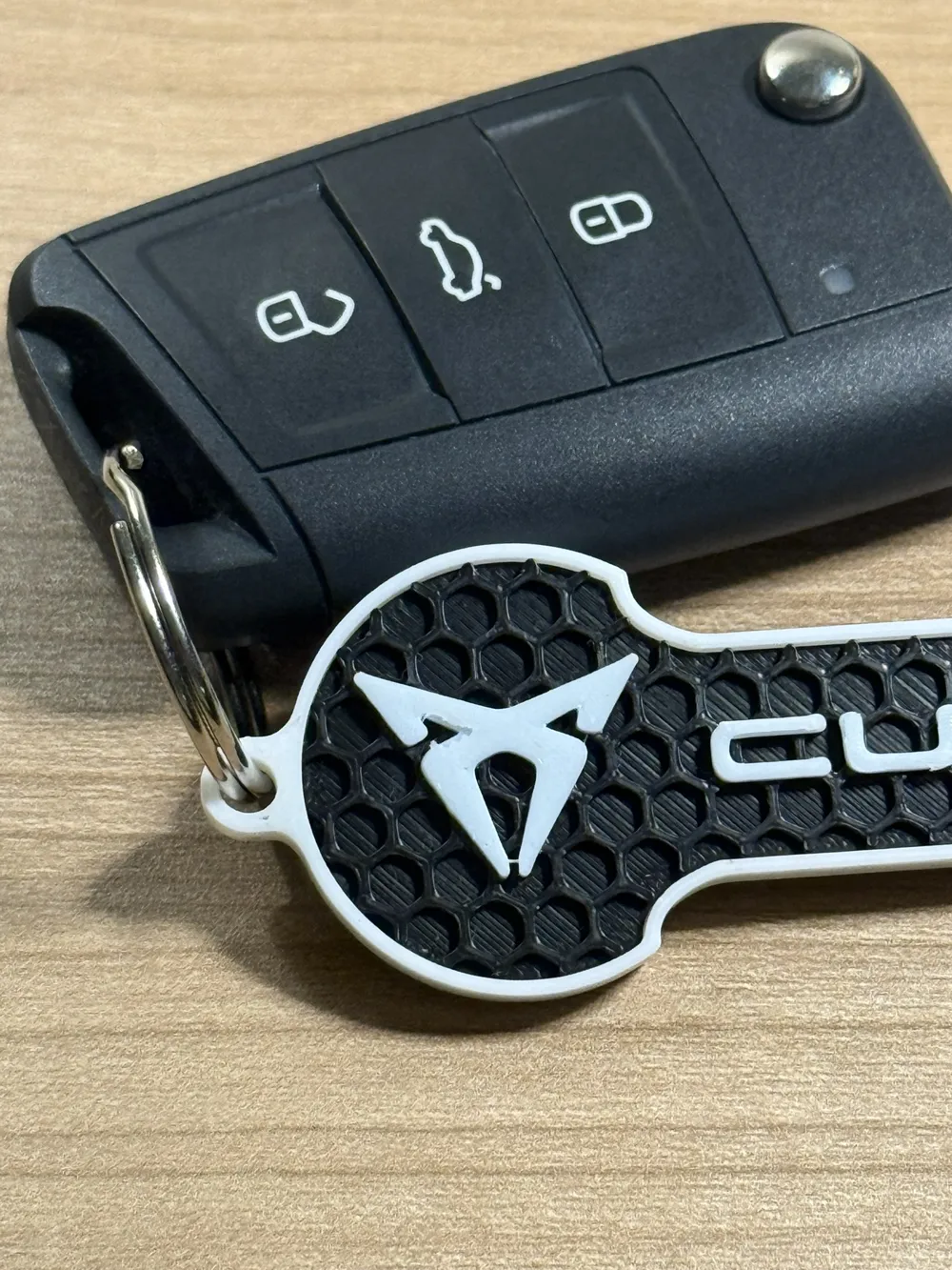 Cupra Keychain - Free 3D Print Model - MakerWorld