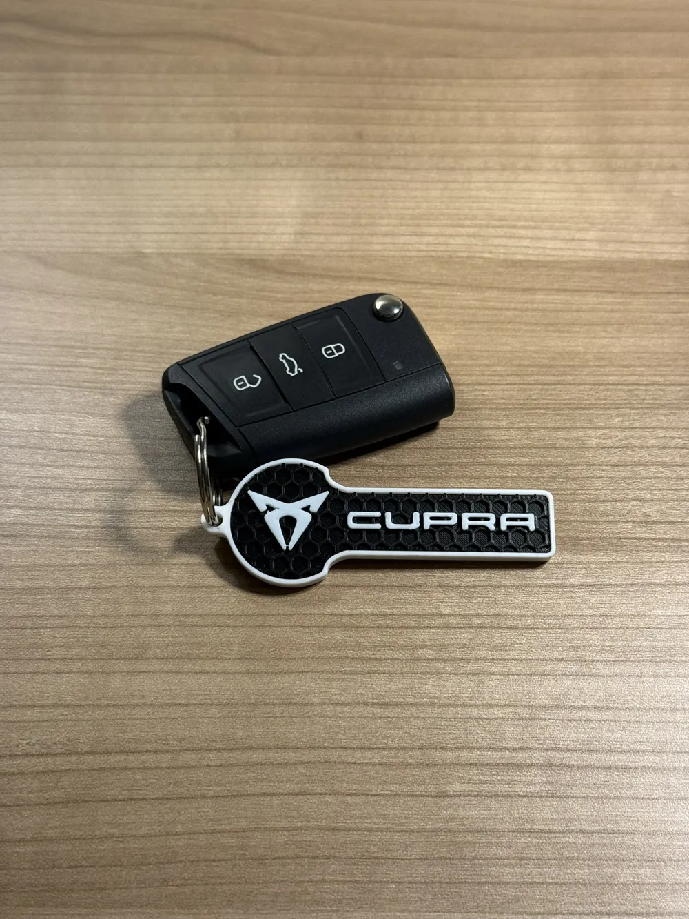Cupra Keychain - Free 3D Print Model - MakerWorld