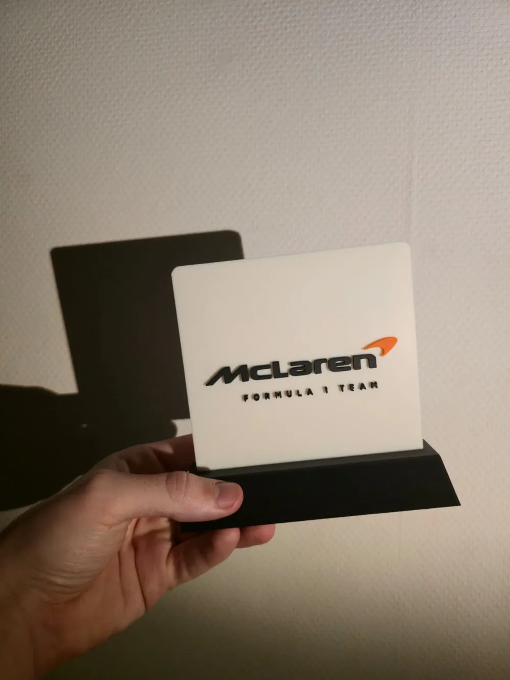 McLaren Formula 1 Team Logo Stand / Desk Display - Free 3D Print Model ...