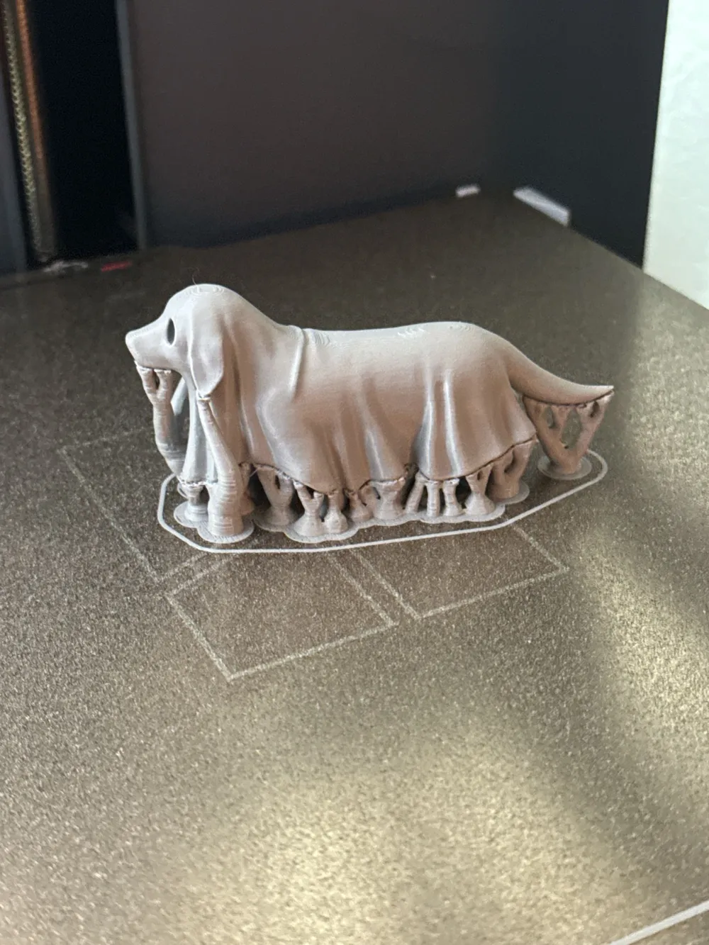 The Ghost Dog – Halloween Statue Figurine 3D by 3dgioiaprinter MakerWorld: Download Free 3D Models