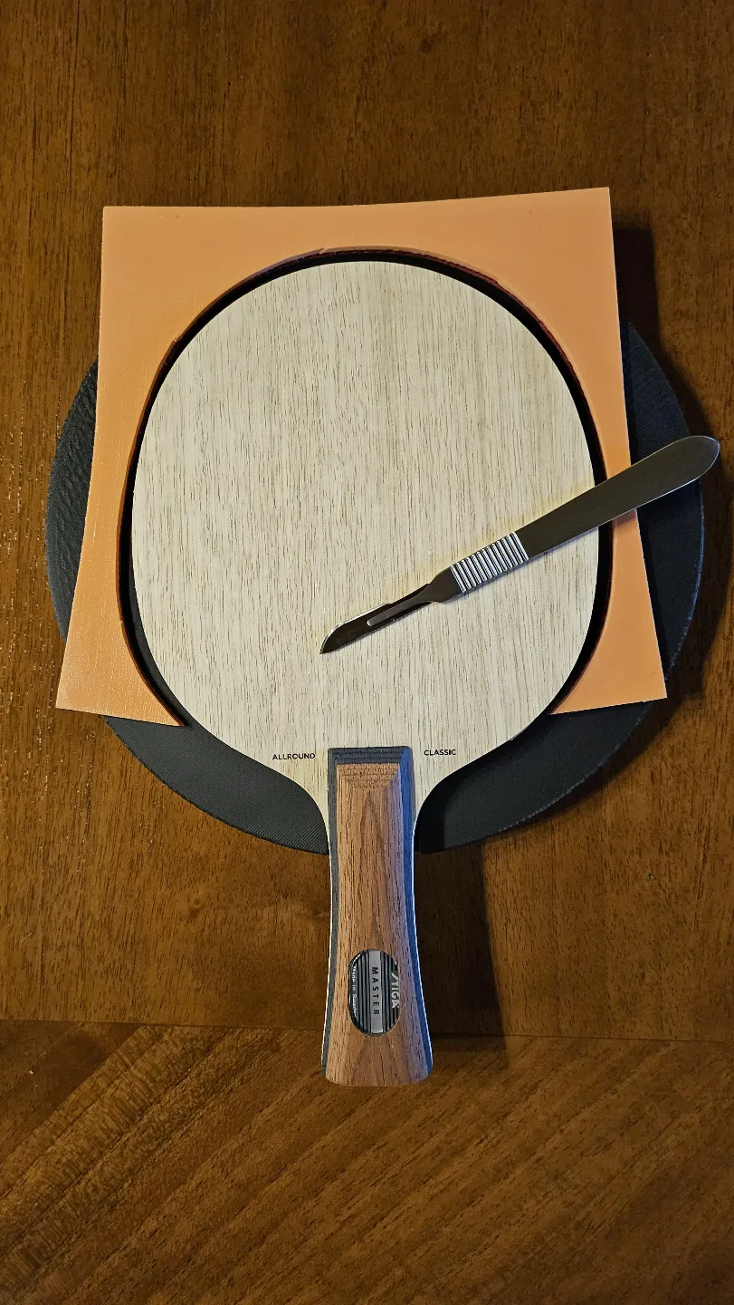 Ping pong racket rubber cutting table by daniele.boncompagni - MakerWorld
