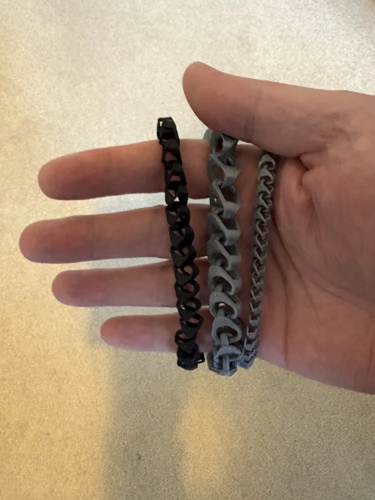 Fidget Chain - Free 3D Print Model - MakerWorld