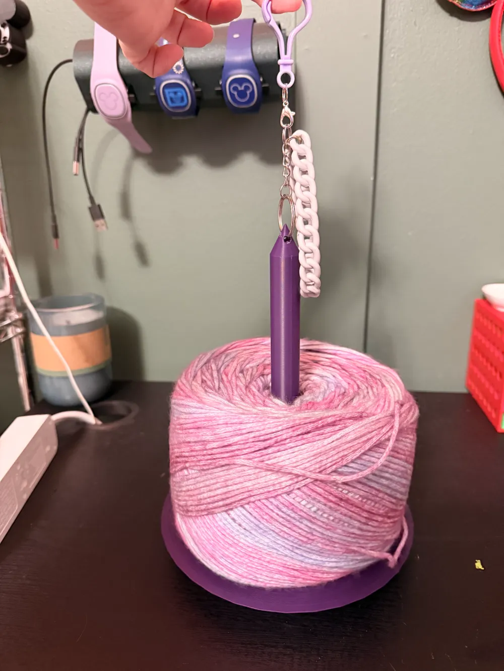 Portable Yarn Holder-Wristlet by Tyler Treece MakerWorld: Download Free ...