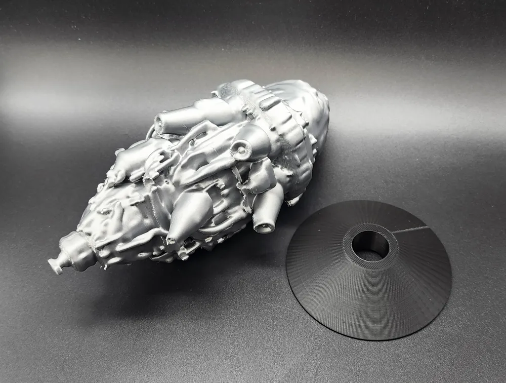 5th Element Mondoshawan Spaceship w/stand by Triple G Workshop - MakerWorld