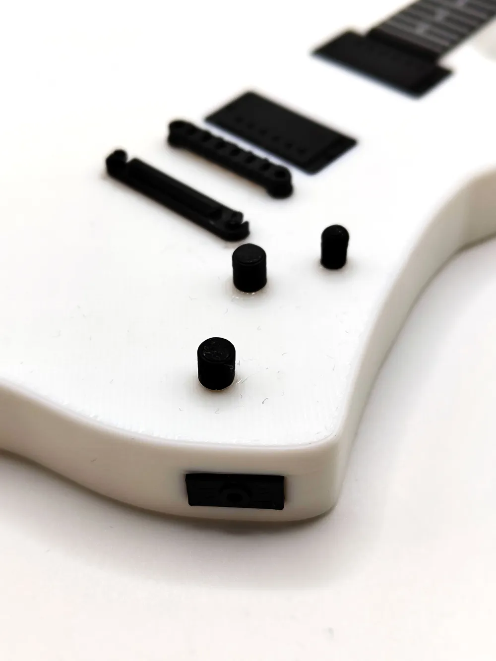 Hetfield Snakebyte Guitar - Free 3D Print Model - MakerWorld