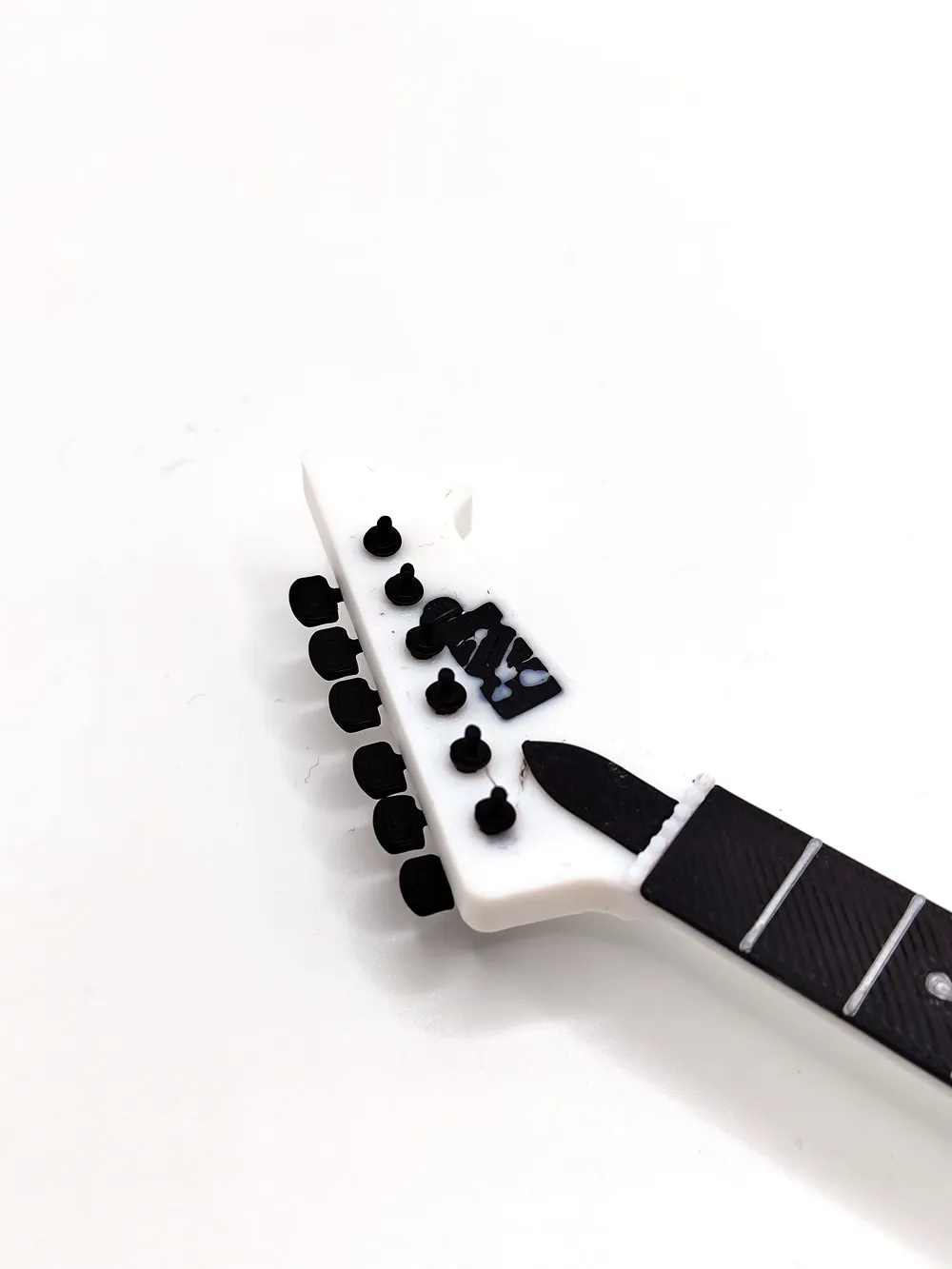 Hetfield Snakebyte Guitar - Free 3D Print Model - MakerWorld