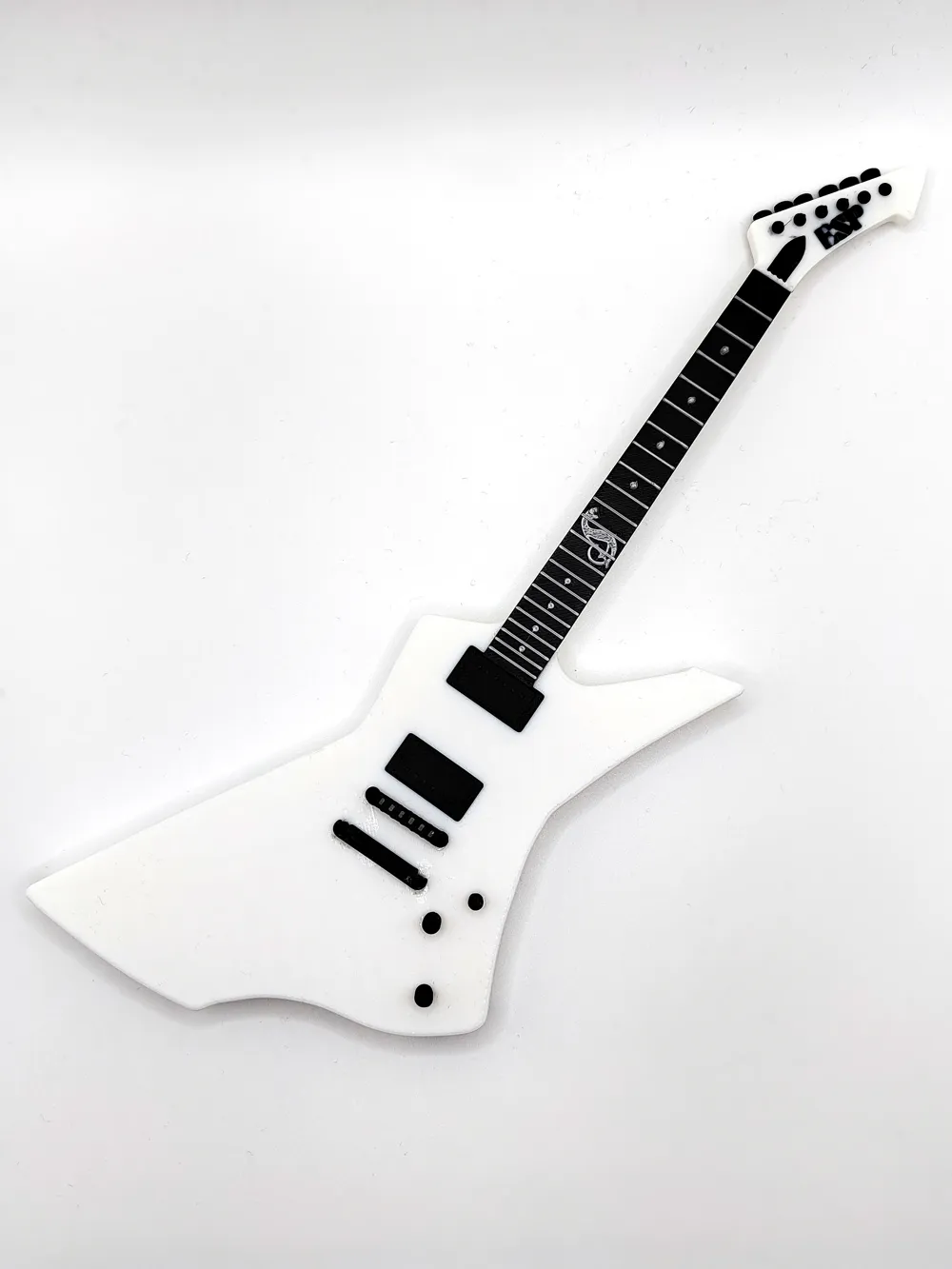 Hetfield Snakebyte Guitar - Free 3D Print Model - MakerWorld