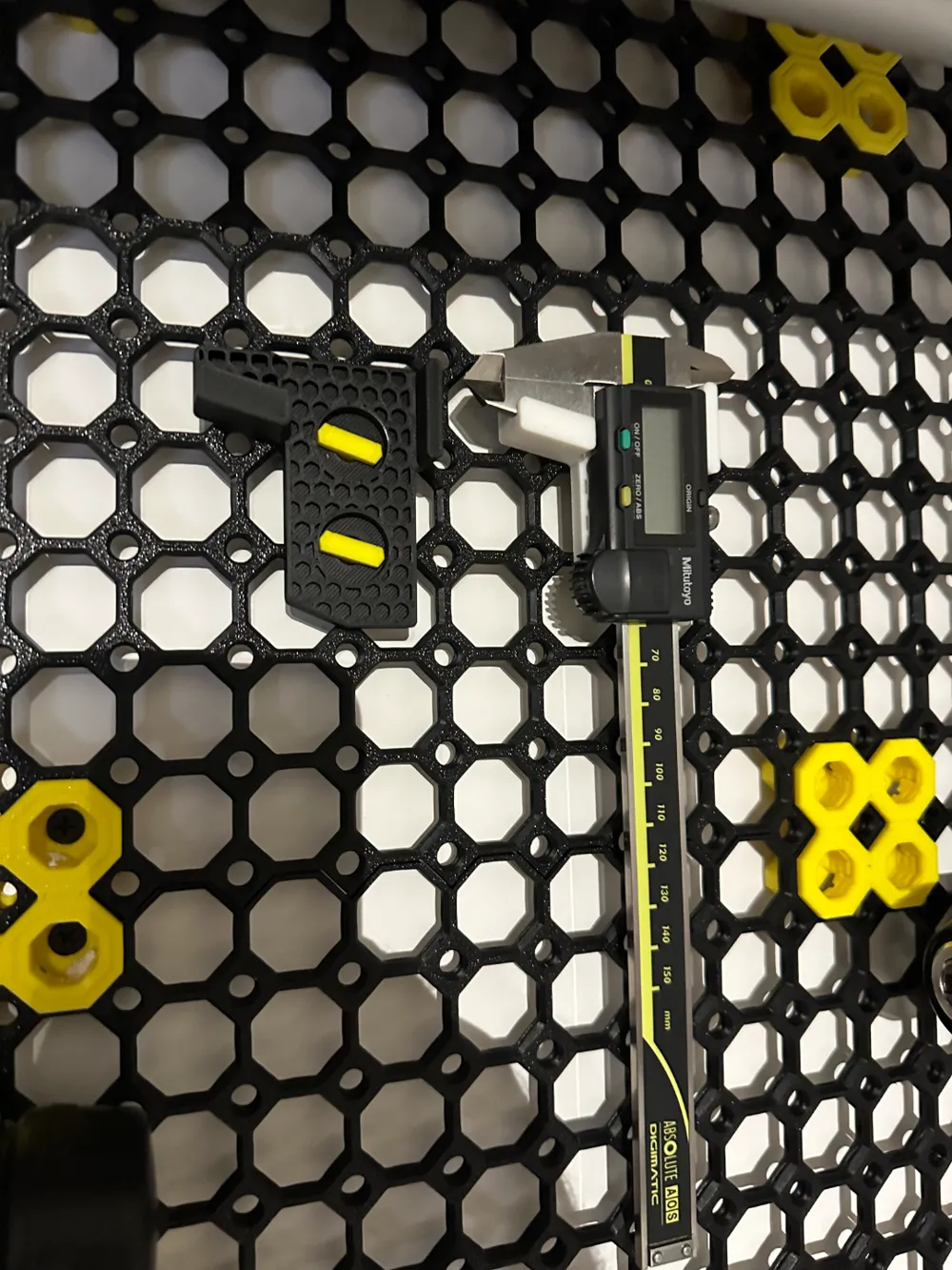 Multiboard Mitutoyo Digital Caliper Mount Holder by Paradox69 ...