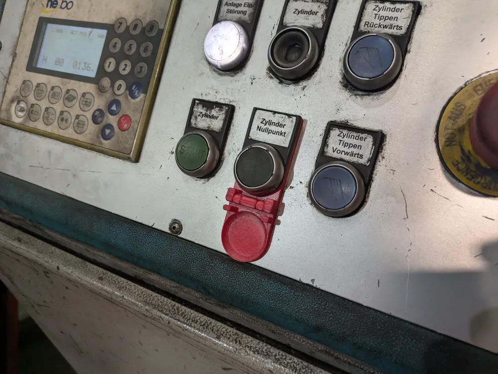 Eaton Push Button Cover 22.5mm by Brez$$z - MakerWorld