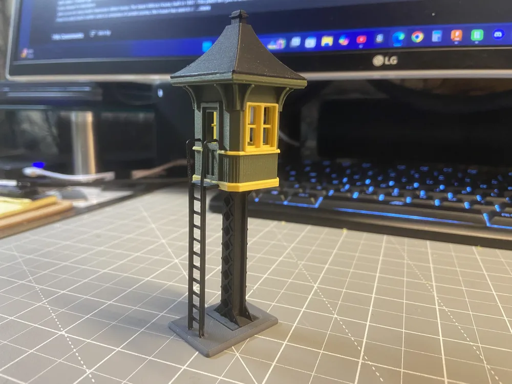 Railroad Watchman's Tower, "O"-Scale - Free 3D Print Model - MakerWorld