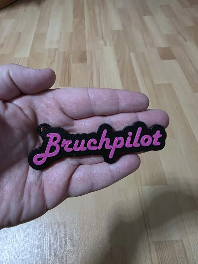 Crash Pilot Keychain by Sören Födisch MakerWorld: Download Free 3D Models