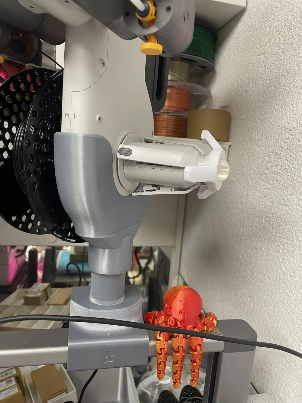 Bambu Lab A1 Top Mount swiveling by @krebs - MakerWorld