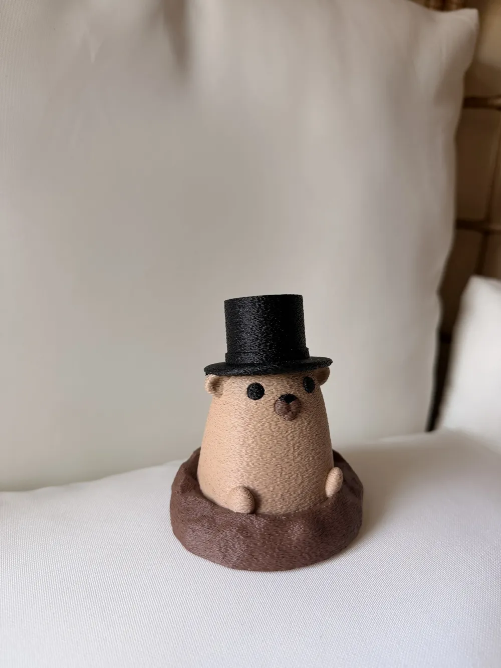 Punxsutawney Phil - Groundhog Day - Free 3D Print Model - MakerWorld