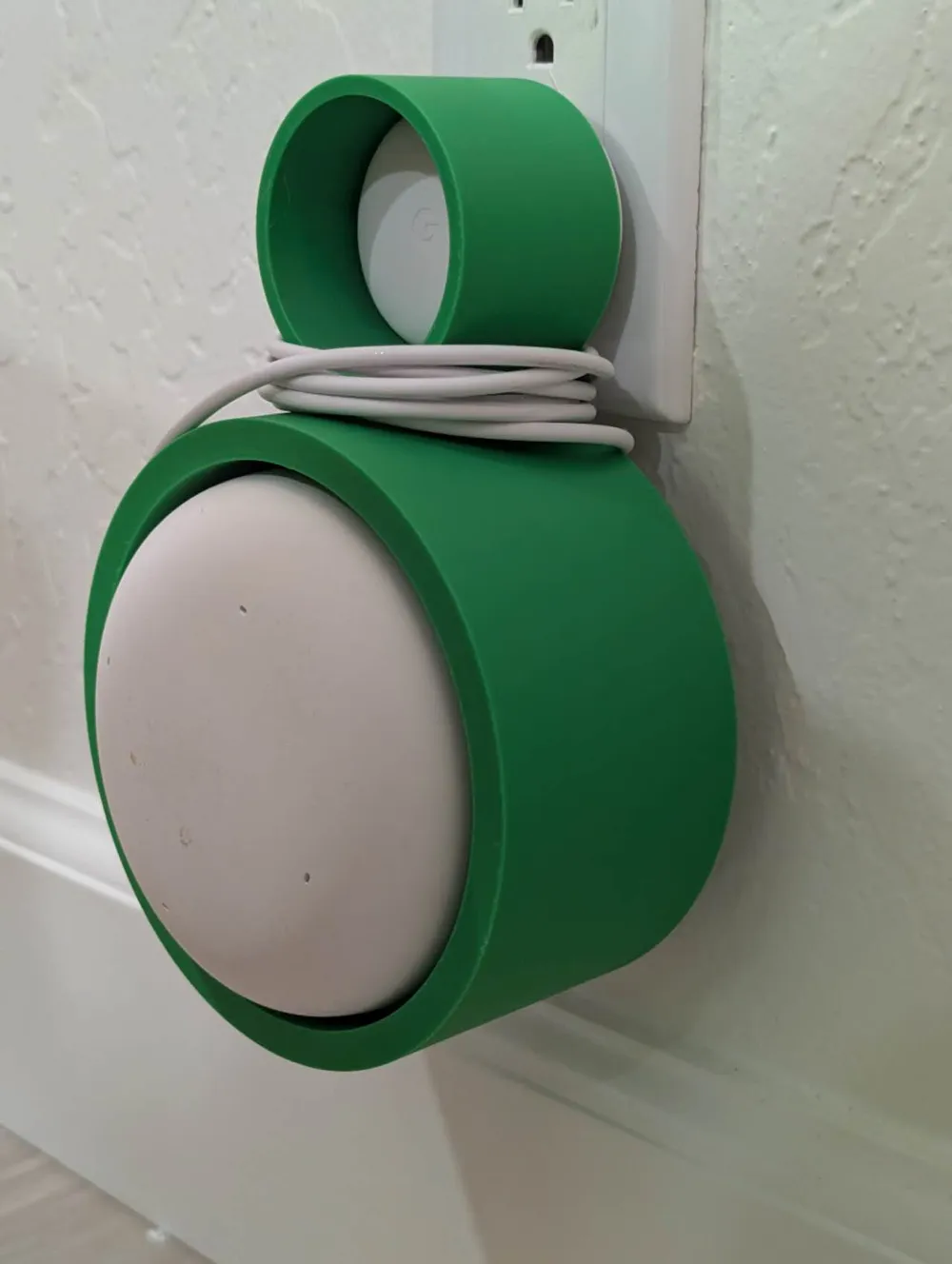 Google Nest Wifi Outlet Mount - Free 3D Print Model - MakerWorld