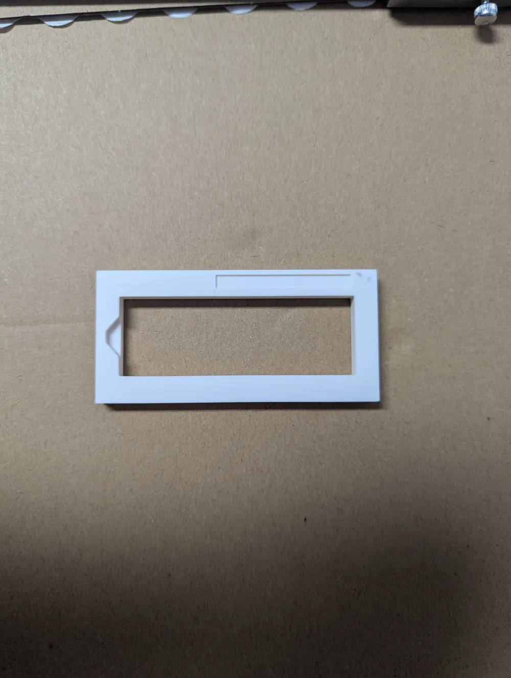 Cubierta LCD - Modelo de impresión 3D gratuito - MakerWorld