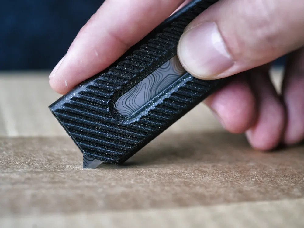 Slicey - EDC Utility Blade / Box Cutter by Downloaded Goods MakerWorld ...
