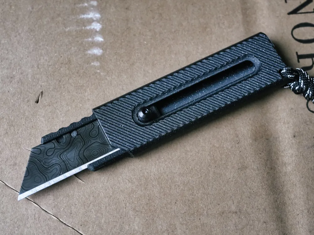 Slicey - EDC Utility Blade / Box Cutter by Downloaded Goods MakerWorld ...
