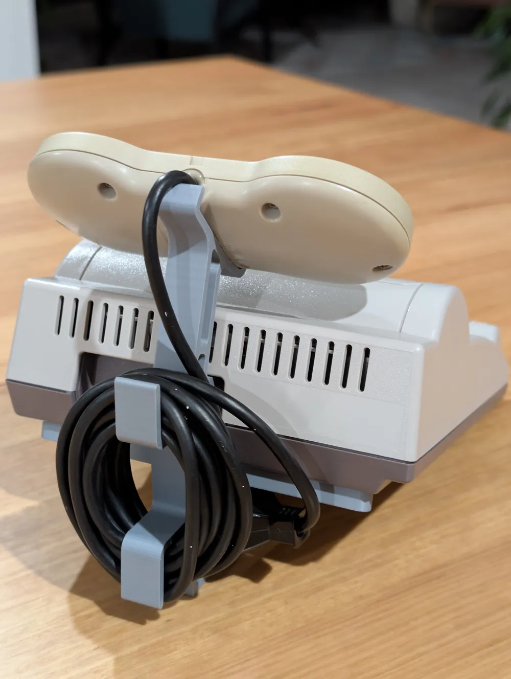 NES Top Loader Console Display Stand by Arniel86 MakerWorld: Download ...