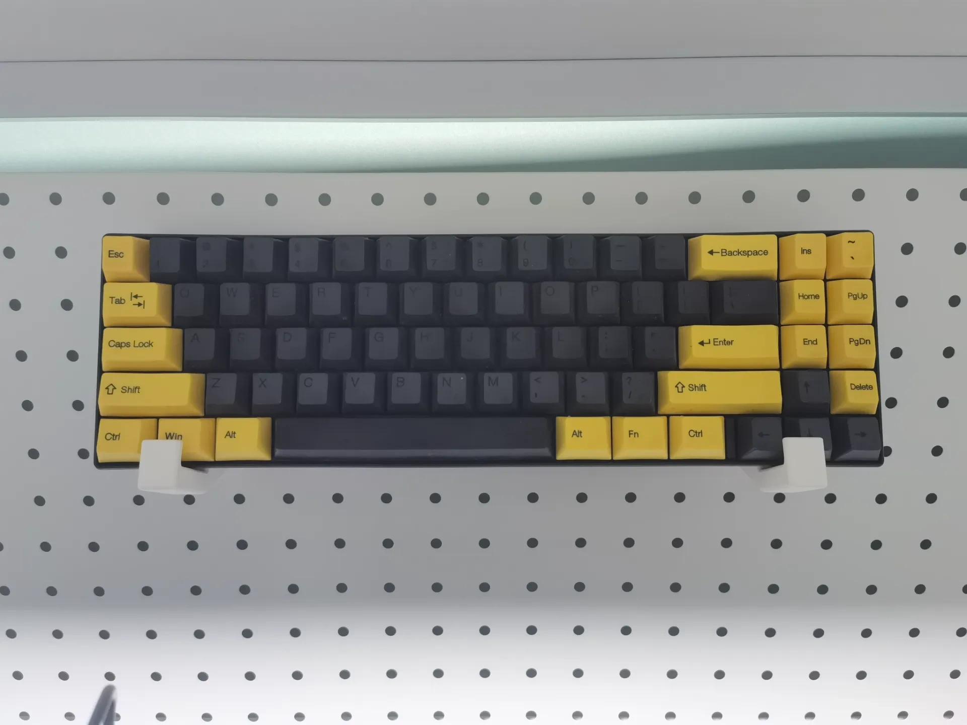 Pegboard Keyboard Stand | Keyboard Stand for Pegboards by 尧胜望 - MakerWorld