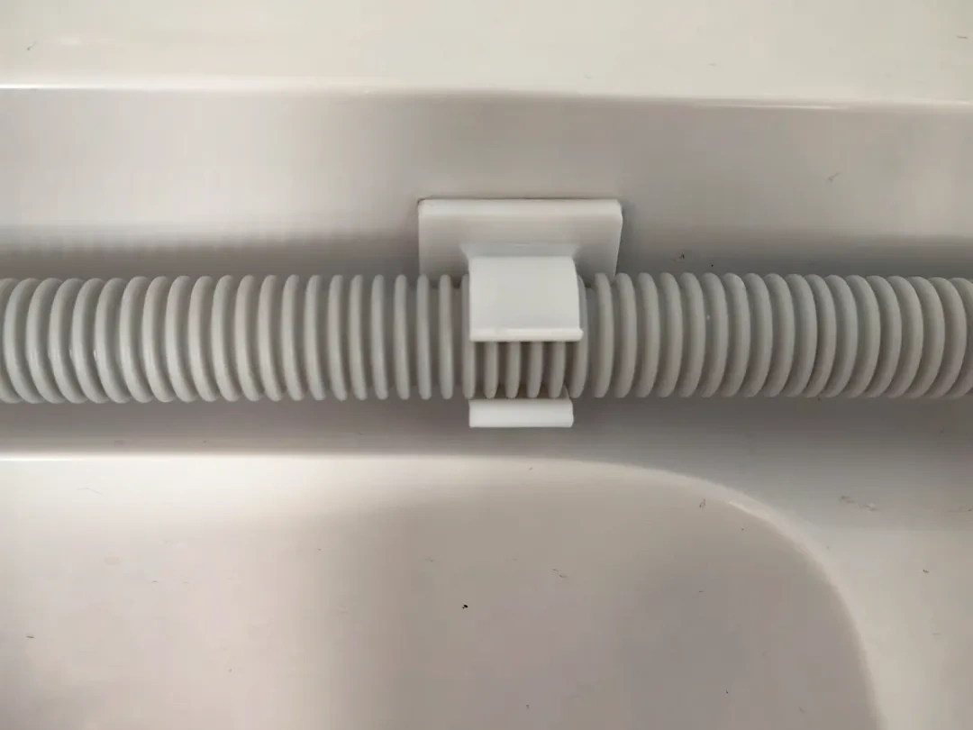 18mm Drain Hose Clip by user_1176860641 - MakerWorld