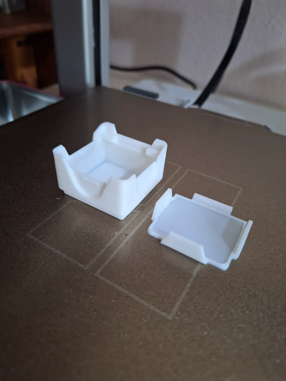 Stackable Small Gridfinity Bin with Lid Remixed by meowtastic - MakerWorld