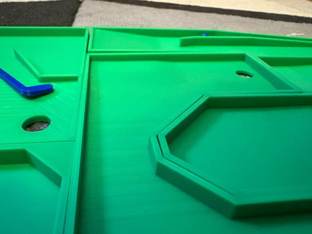 Classic Desktop Mini Golf Course by Moose - MakerWorld