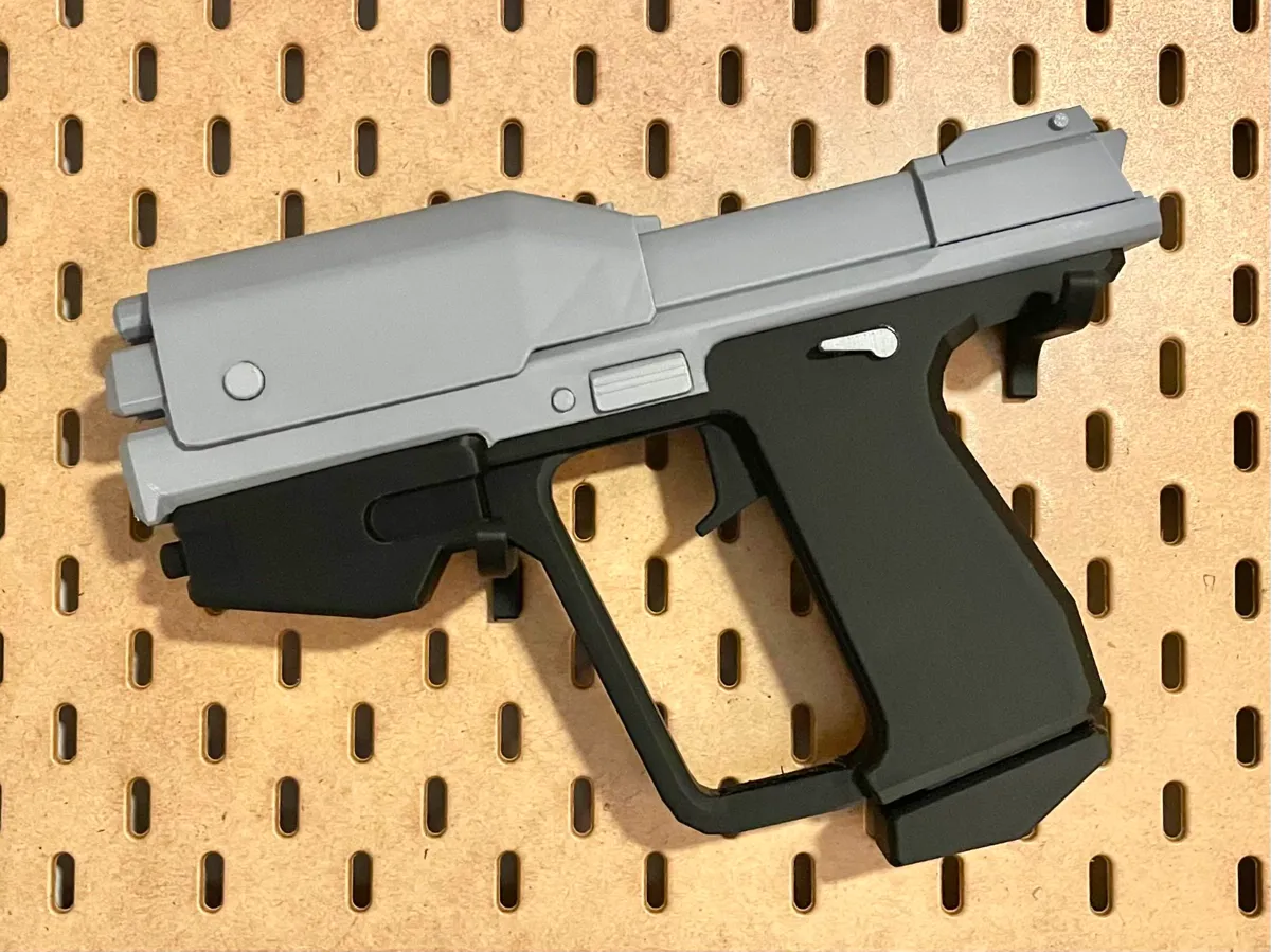 Halo: Reach Pistol | Reloadable M6G Magnum PDWS - Free 3D Print Model ...