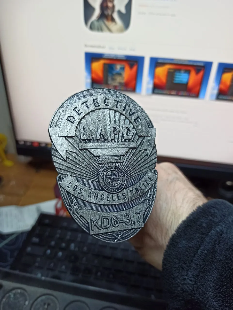 Blade Runner 2049 Detective Badge - Free 3D Print Model - MakerWorld