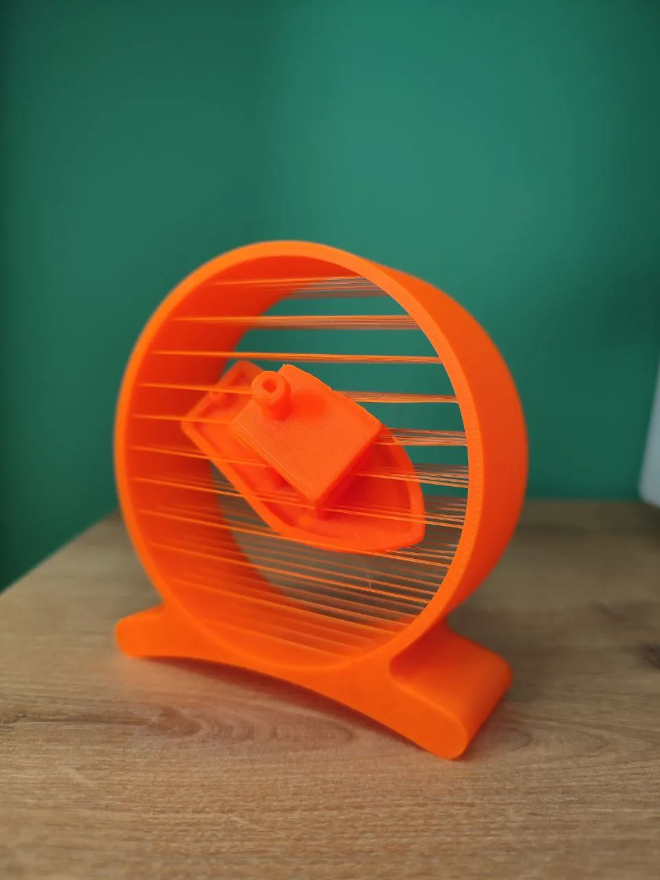 Benchy Strings by 3DRF.GR MakerWorld: Download Free 3D Models