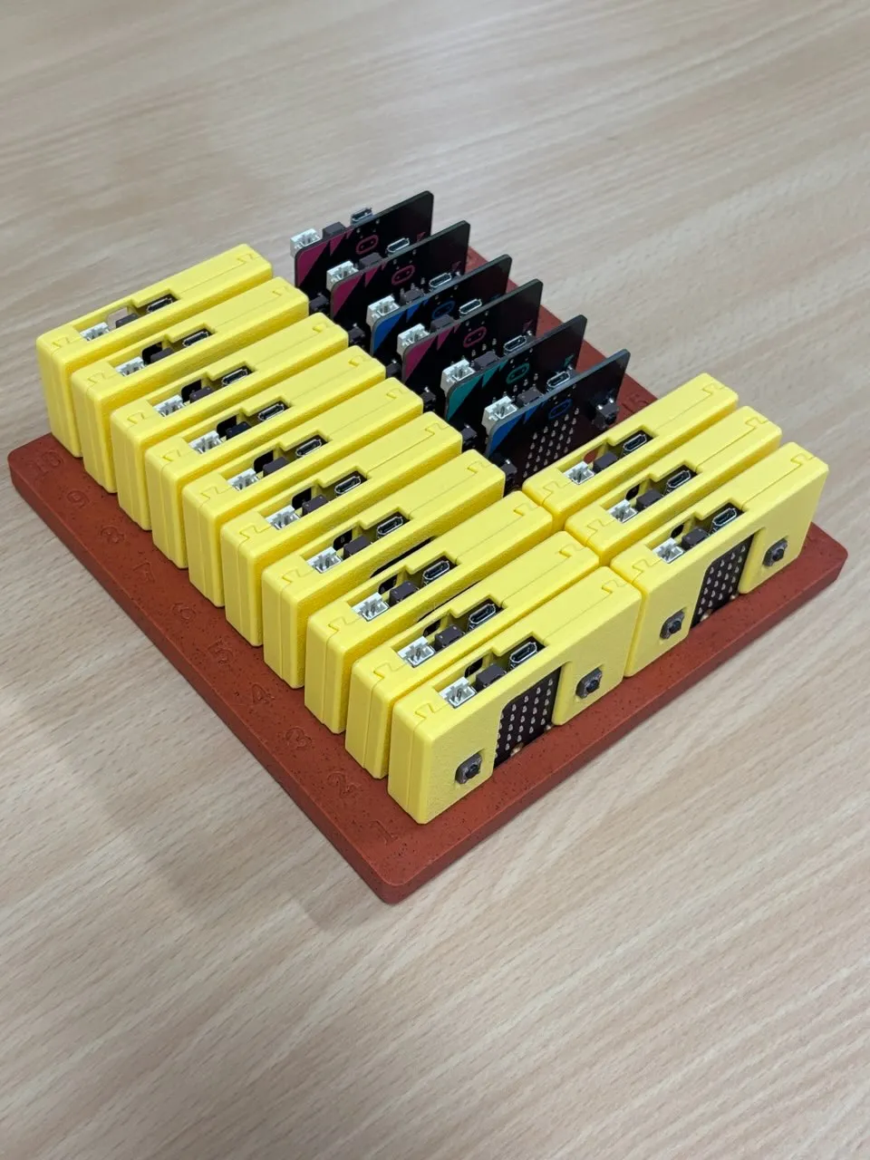 Gridfinity Rack for BBC Microbit Boards With Cases - Free 3D Print ...