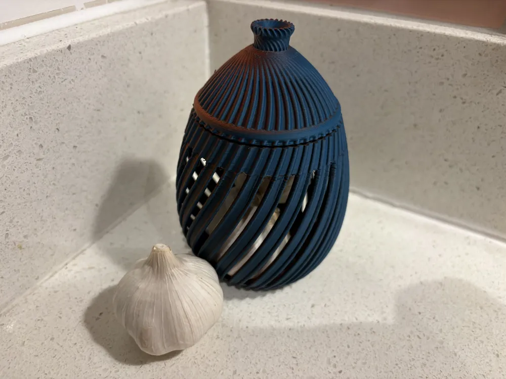 Garlic Keeper – Ventilated Pot with Lid by Rory Mace MakerWorld ...