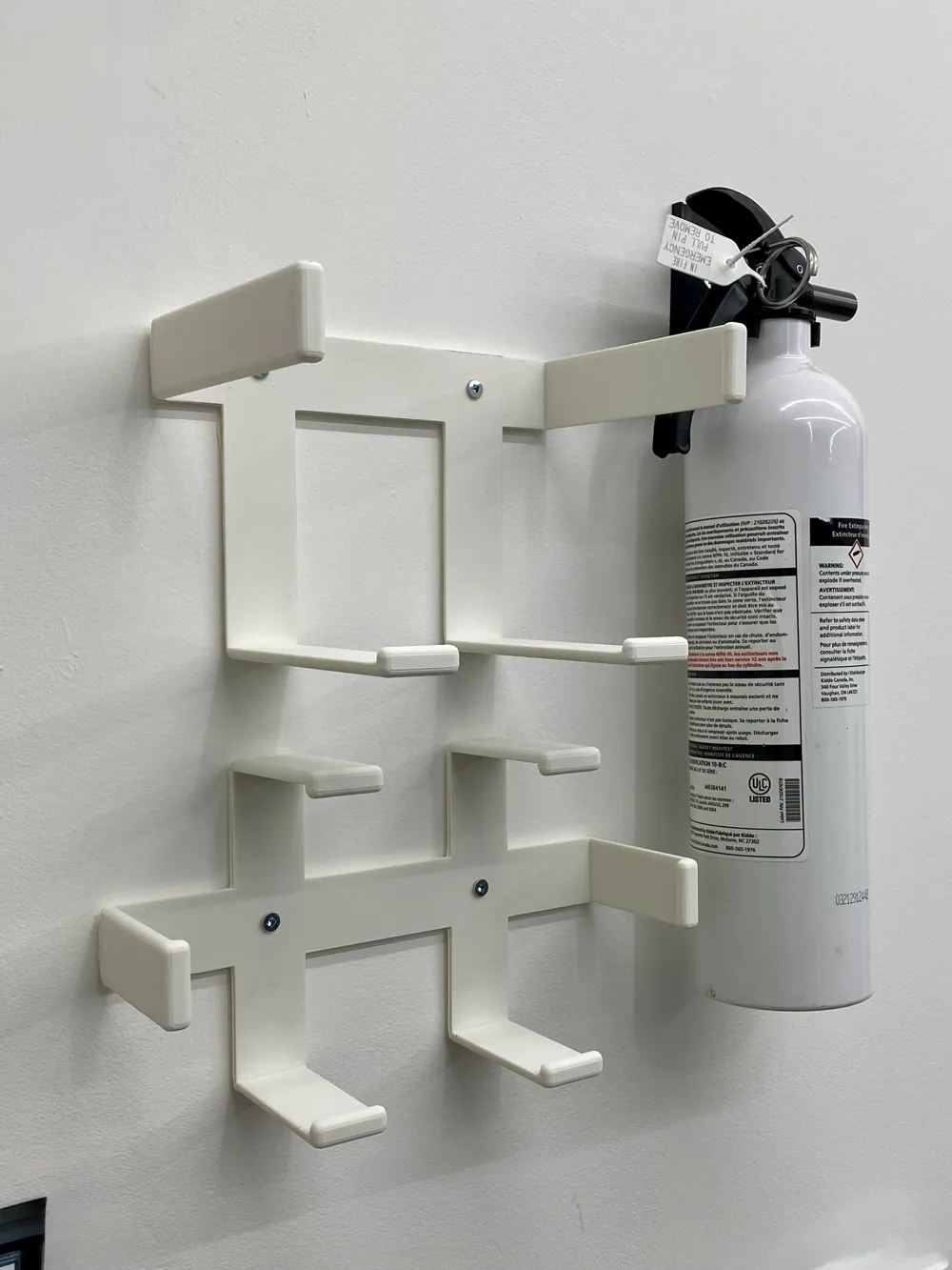 Parametric Box Wall Mount - Free 3D Print Model - MakerWorld