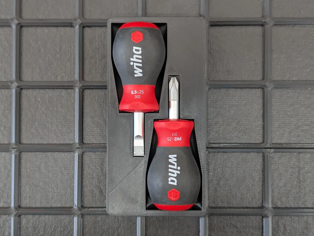 Wiha Stubby Screwdriver Holder - Gridfinity by Plastic Robot MakerWorld: Download Free 3D Models