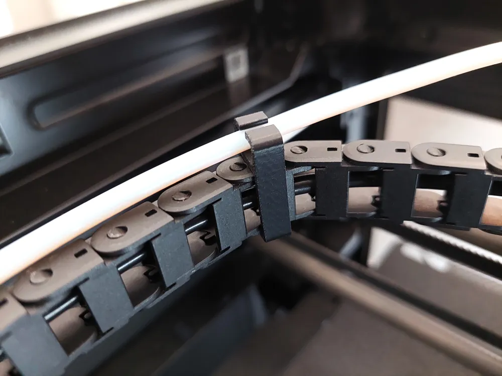 P1/X1 series - Cable Chain Clip - Free 3D Print Model - MakerWorld