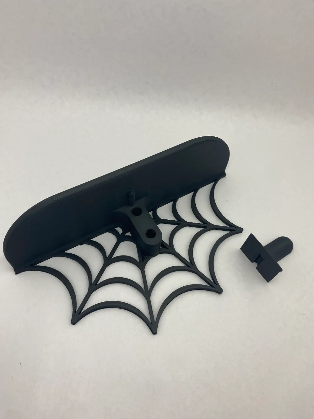 Spider Web Wall Shelf by The Little Yellow Shed - MakerWorld
