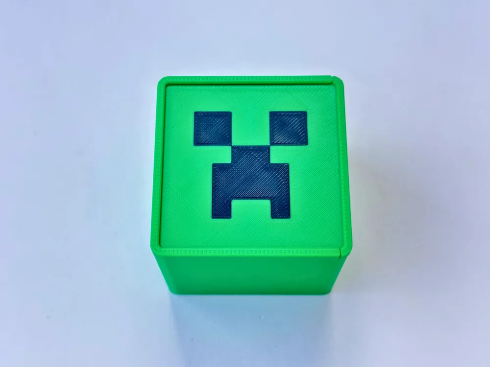 Minecraft Creeper Storage Box by HelenaMakerWorld: Download Free 3D Models