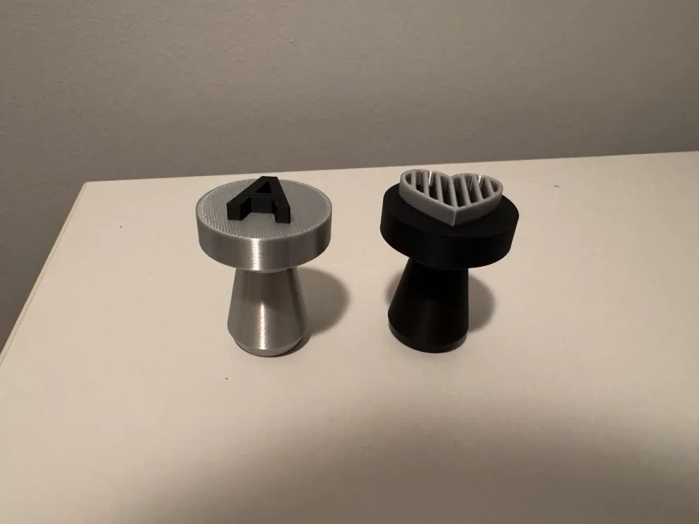 Customisable Letter & Emoji Stamp by 3DLG MakerWorld: Download Free 3D ...