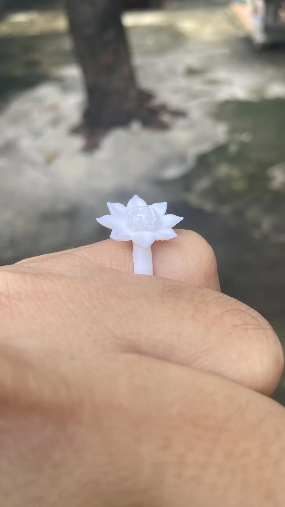 Flower Ring by HomeMade MakerWorld: Download Free 3D Models