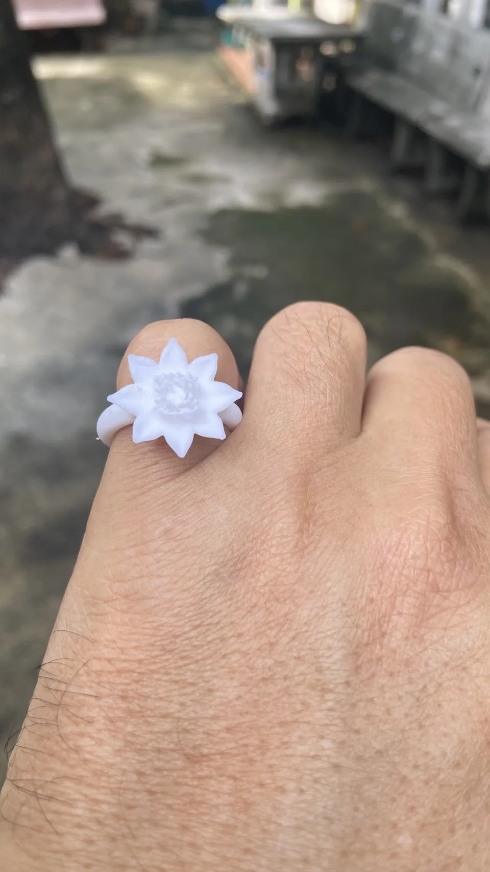 Flower Ring by HomeMade MakerWorld: Download Free 3D Models