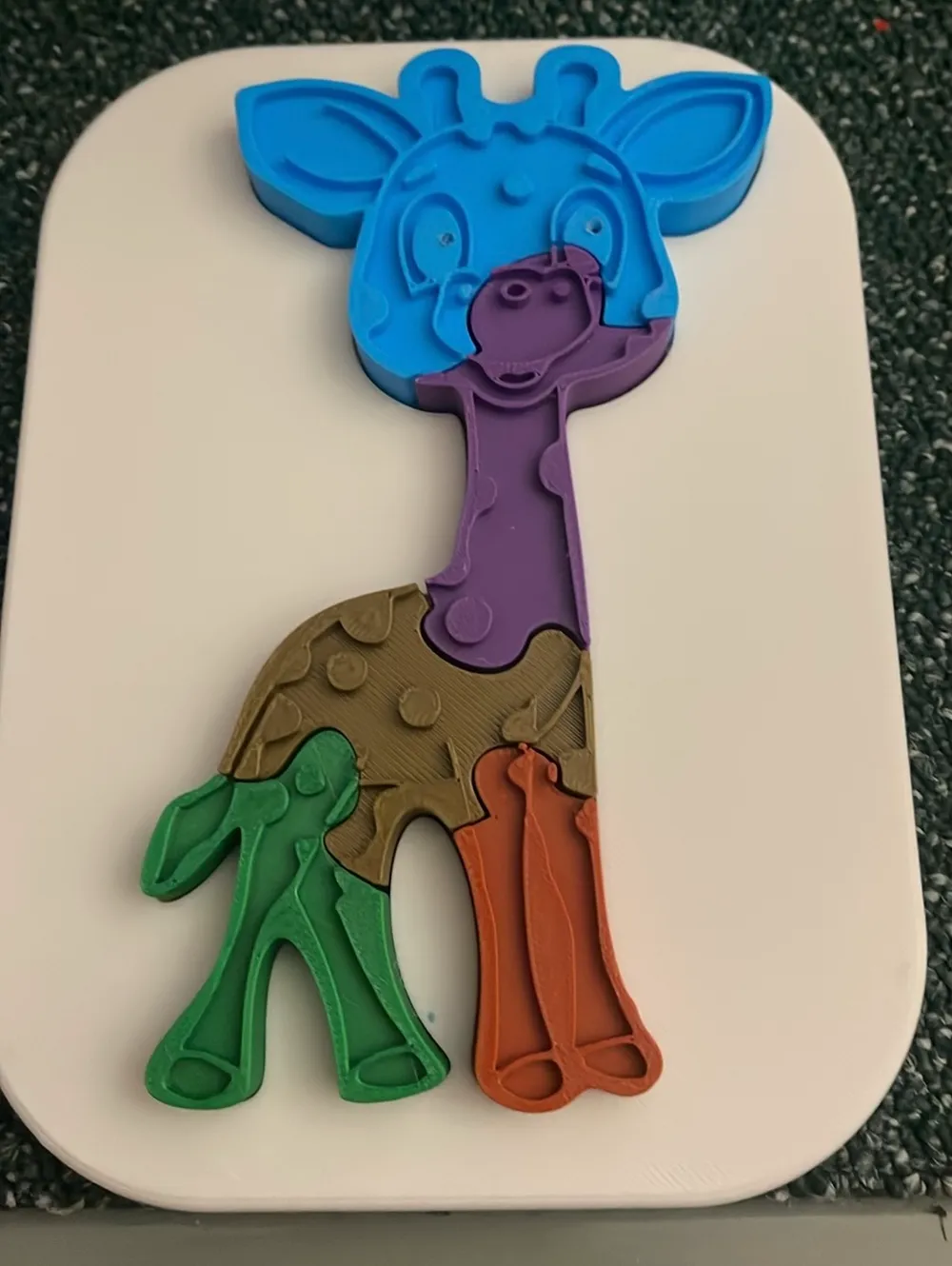 Giraffe - insert puzzle for kids by intommy - MakerWorld