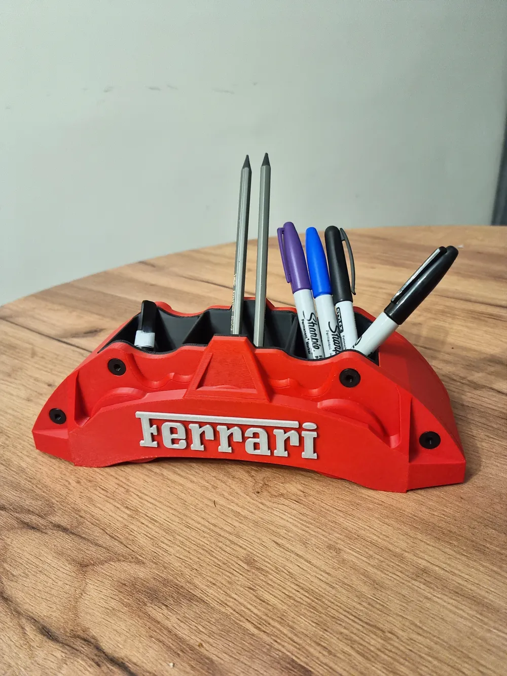 Ferrari desktop organizer - Free 3D Print Model - MakerWorld