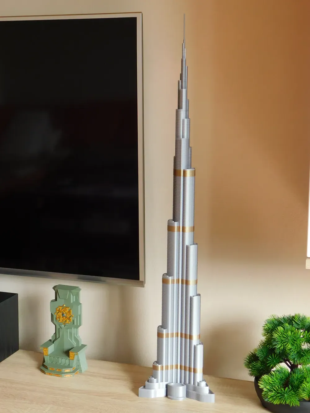 Burj Khalifa model, 828mm tall, 1:1000 scale by Thorin Oakenshield MakerWorld: Download Free 3D ...