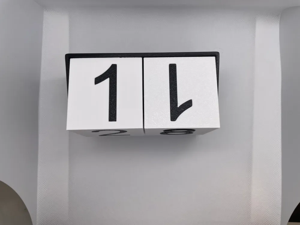 Desk Calendar with Rotating Cubes and Month Blocks by ilpiccoli ...