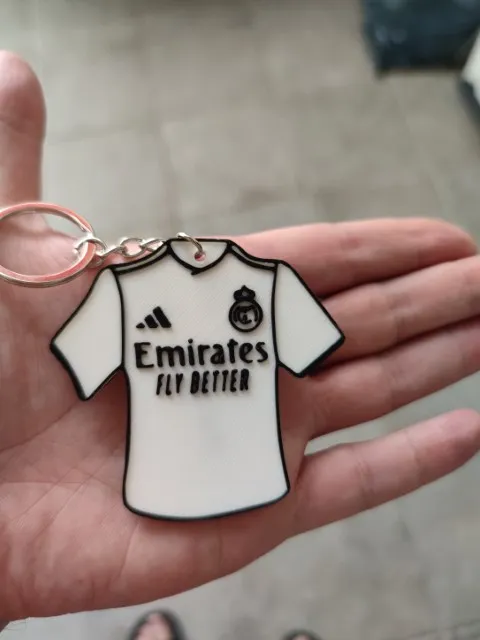 KeyChain Bellingham by Litolunar MakerWorld: Download Free 3D Models