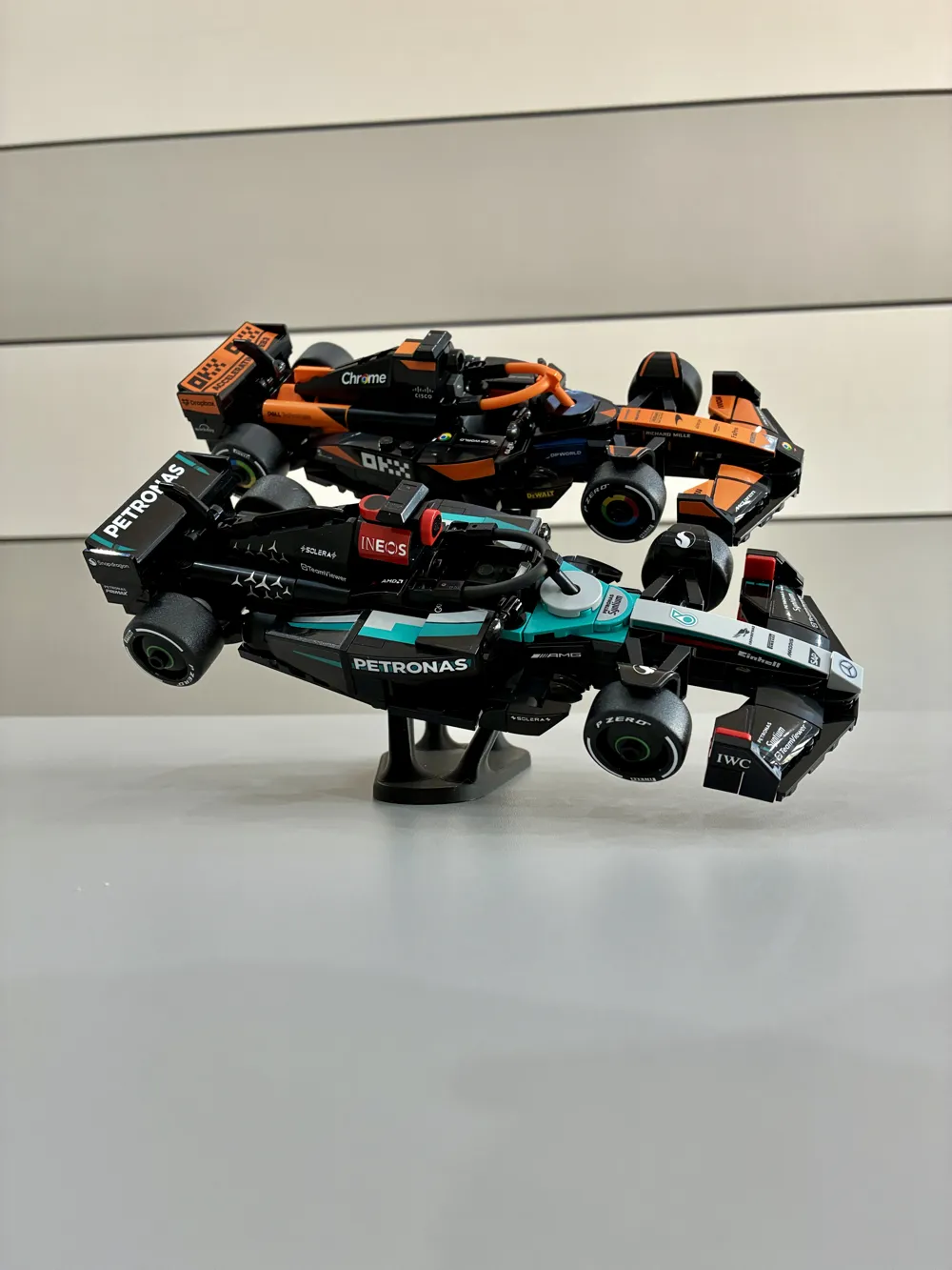 LEG0 F1 Speed Champions Double ISO View Stand by AM Design - MakerWorld