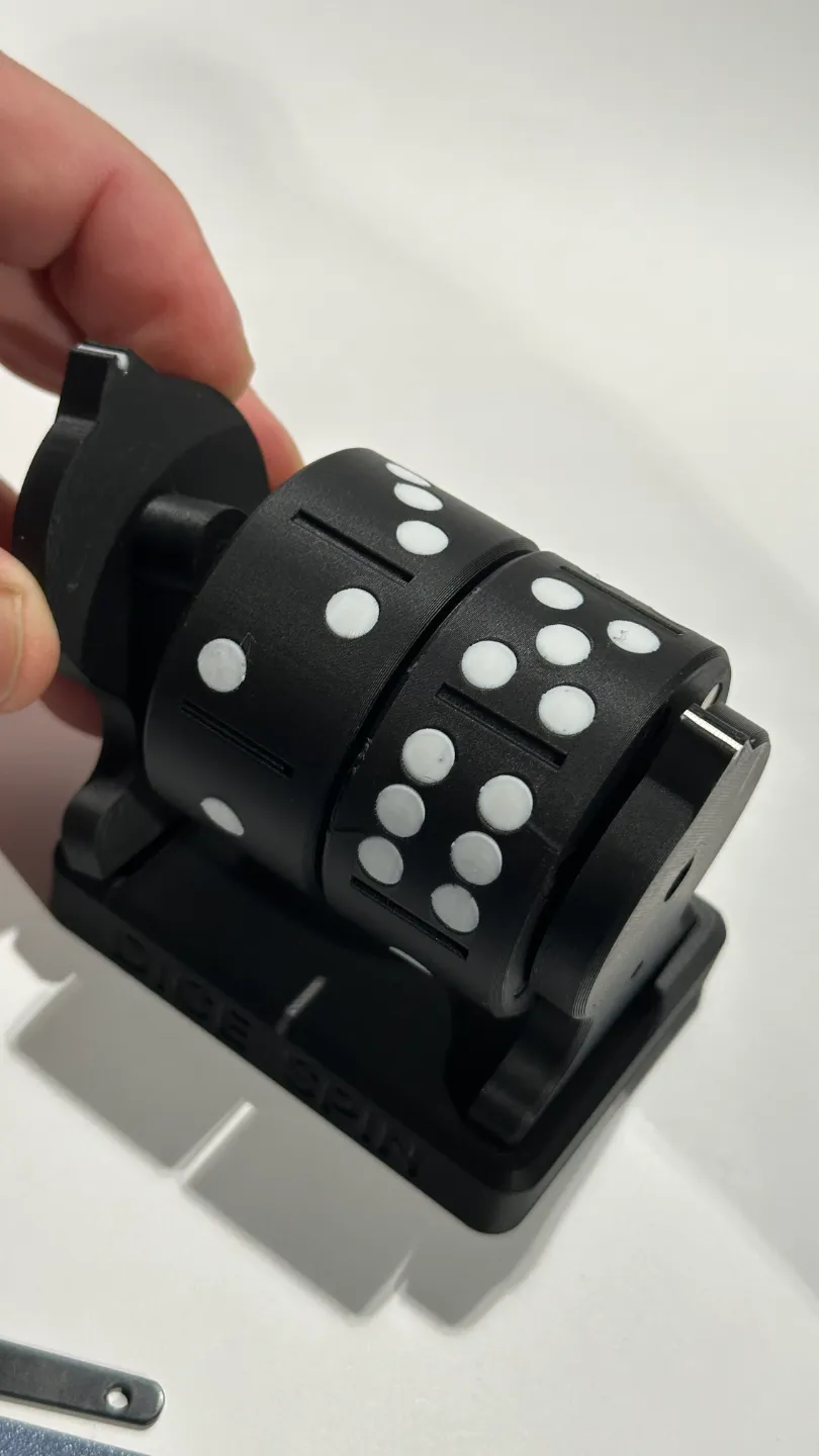 Dual Spinning Dice by menerso MakerWorld: Download Free 3D Models