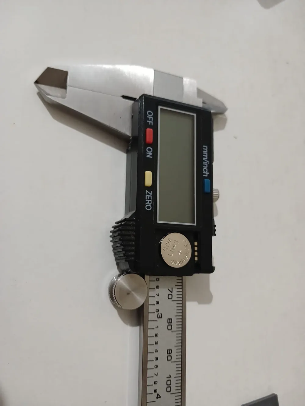 Vernier Caliper Battery Cover - Free 3D Print Model - MakerWorld