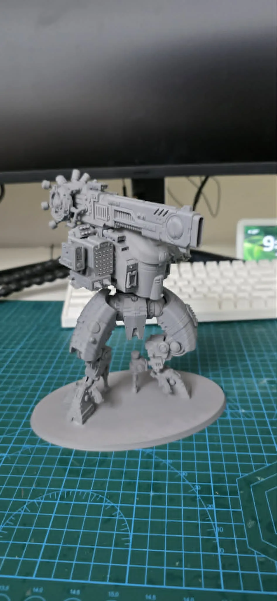 40k Stormsurge - Free 3D Print Model - MakerWorld